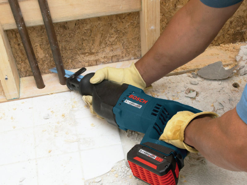 BOSCH® D-Handle Cordless Reciprocating Saw (Bare Tool) - 18V 1-1/8" Inch