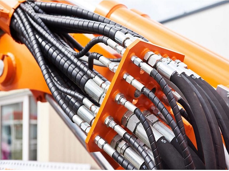 Cyclone® Hydraulic Hose Spiral Wrap Tubing - Heavy Duty HDPE