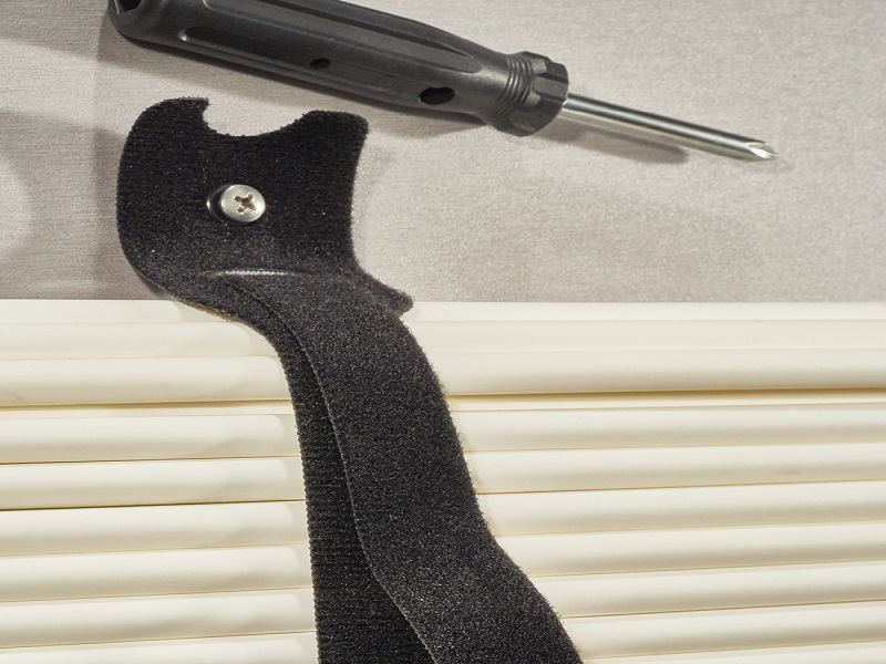 Rip-tie Lite Screw Mount